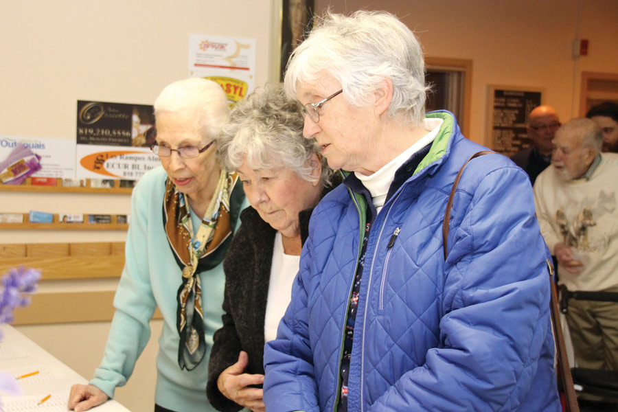 Quiz Night fills Old Aylmer Hall